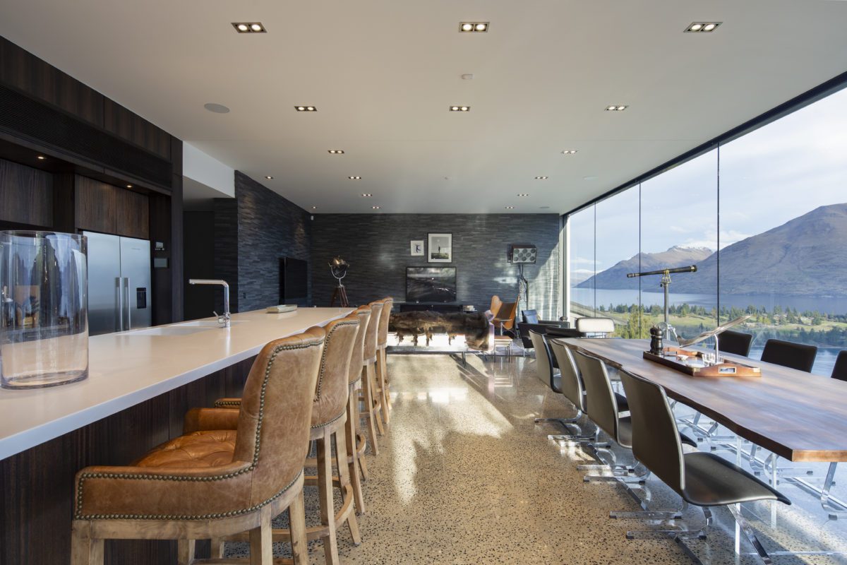 24 Edinburgh Drive, Queenstown - WALL REAL ESTATE